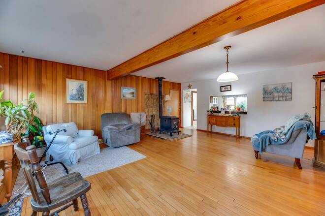 34 COVE DR, Sag Harbor, NY 11963 (Sold NYStateMLS Listing #10964661)